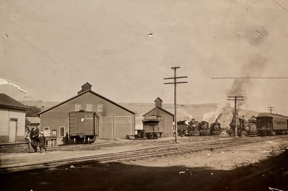 Marker dedication offers chance to reflect on railroad history | News ...
